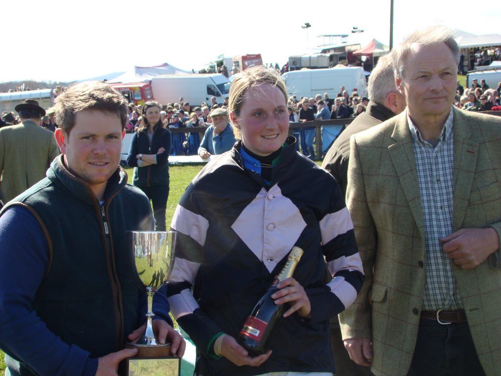 EXCITING FINISHES AT RYALLS COURT | Pointing West Mercian