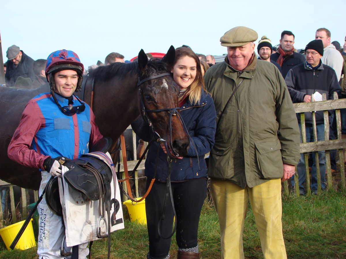 PHIL ROWLEY STARTS THE SEASON AS HE MEANS TO GO ON | Pointing West Mercian
