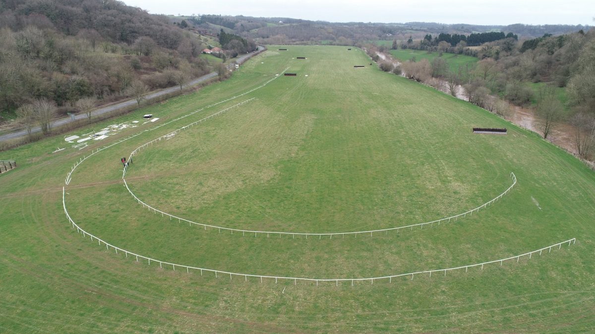 KNIGHTWICK RACECOURSE – FIRST PHOTOGRAPHS & VIDEOS | Pointing West Mercian