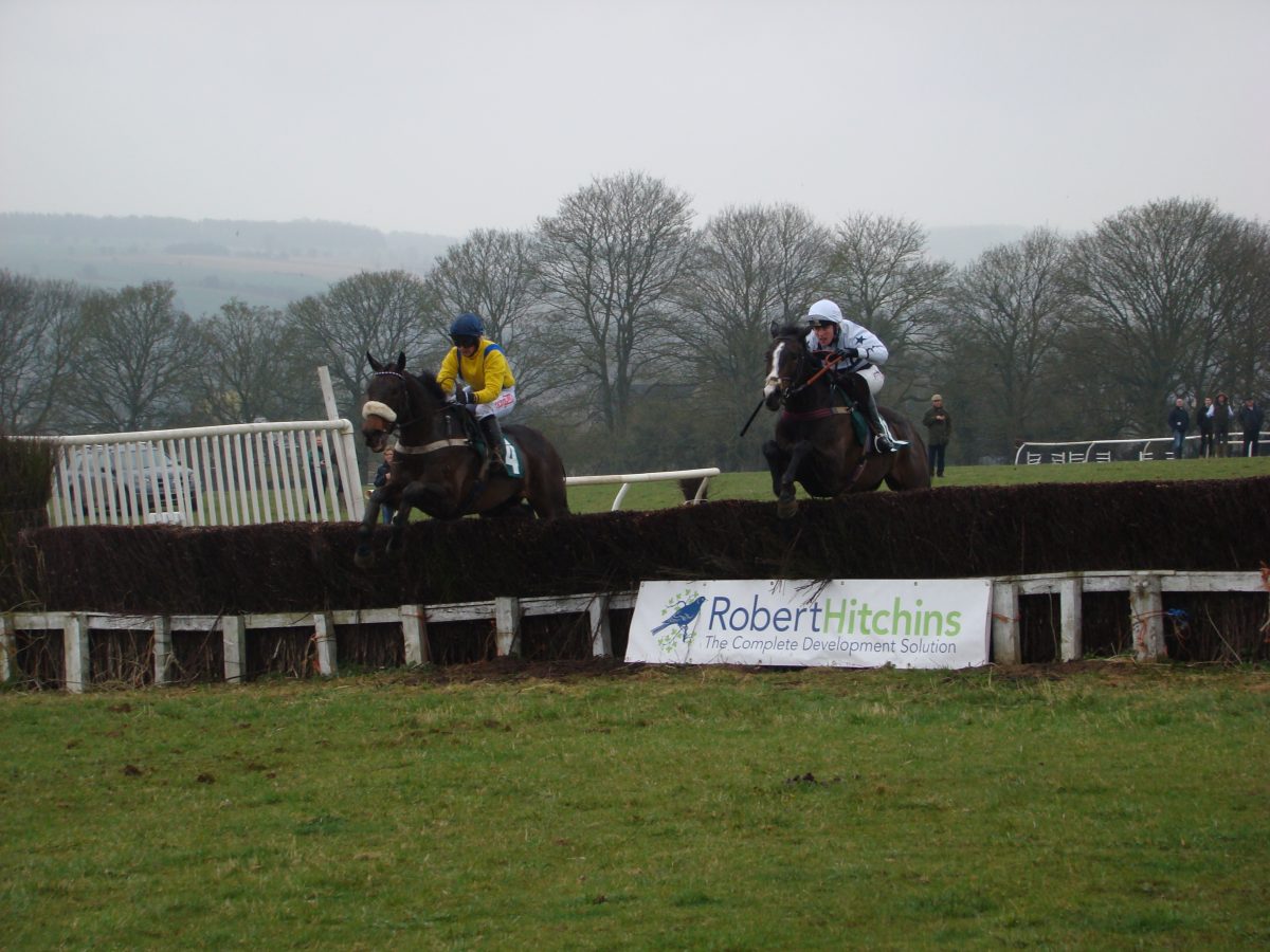 SAM JUKES PROVES UNBEATABLE AT ANDOVERSFORD RACES | Pointing West Mercian